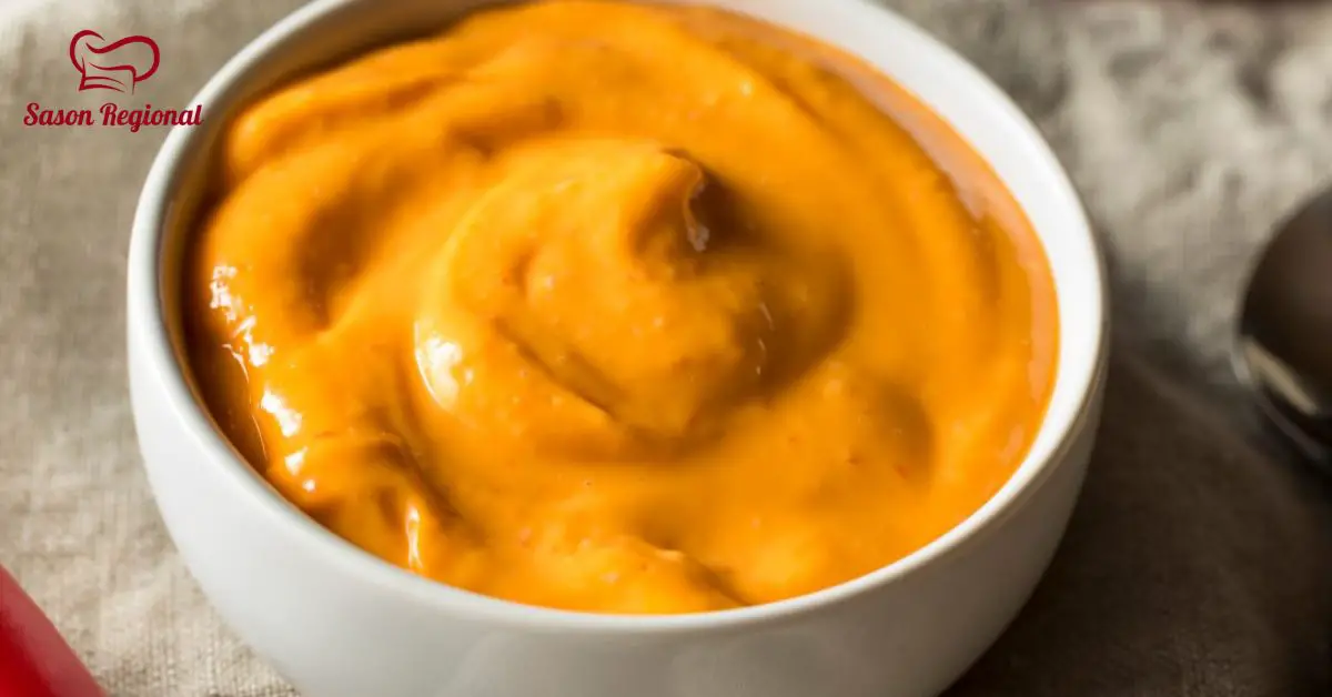 Descubre cómo preparar una deliciosa crema de chipotle para acompañar ...