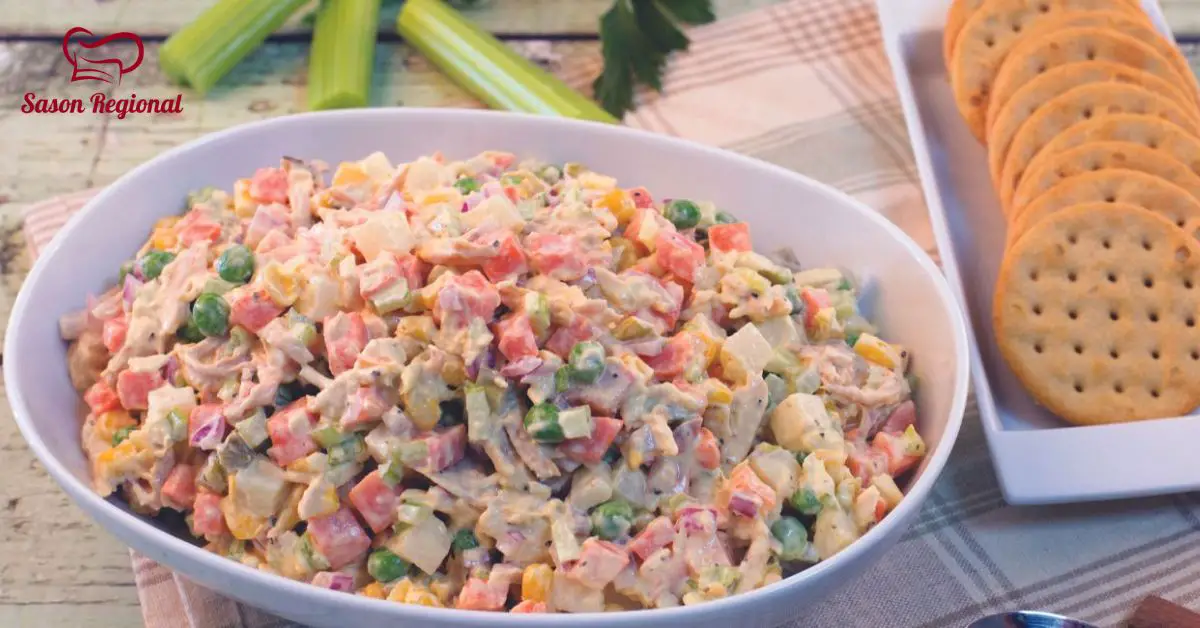 Ensalada rusa con pollo: Aprende a preparar esta deliciosa receta para ...